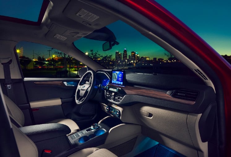 2020 Ford Escape SEL vs. Titanium? | Donway Ford