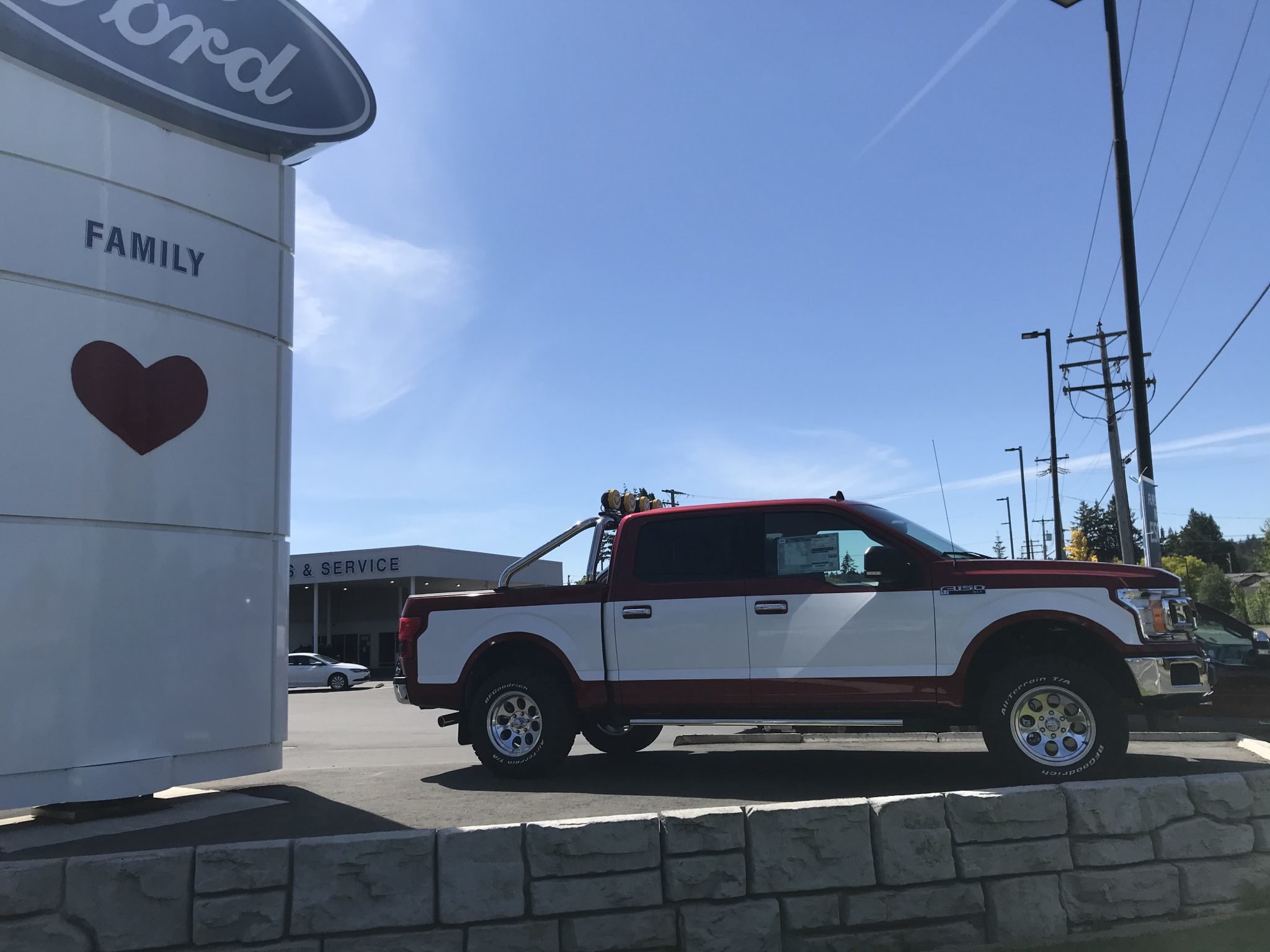 FEATURED NEW VEHICLES - Family Ford